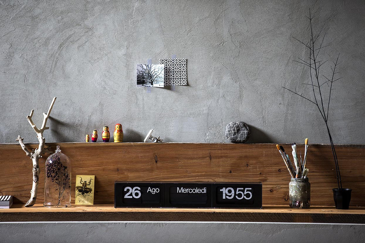 Dator 60 Horizontal Table Desk Clock | Solari Lineadesign ...